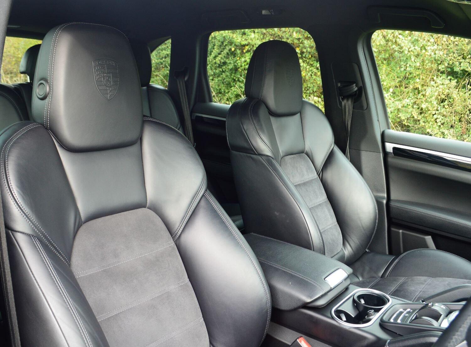 SOLD - Used PORSCHE CAYENNE 2017 Black in Stoney Stanton ...